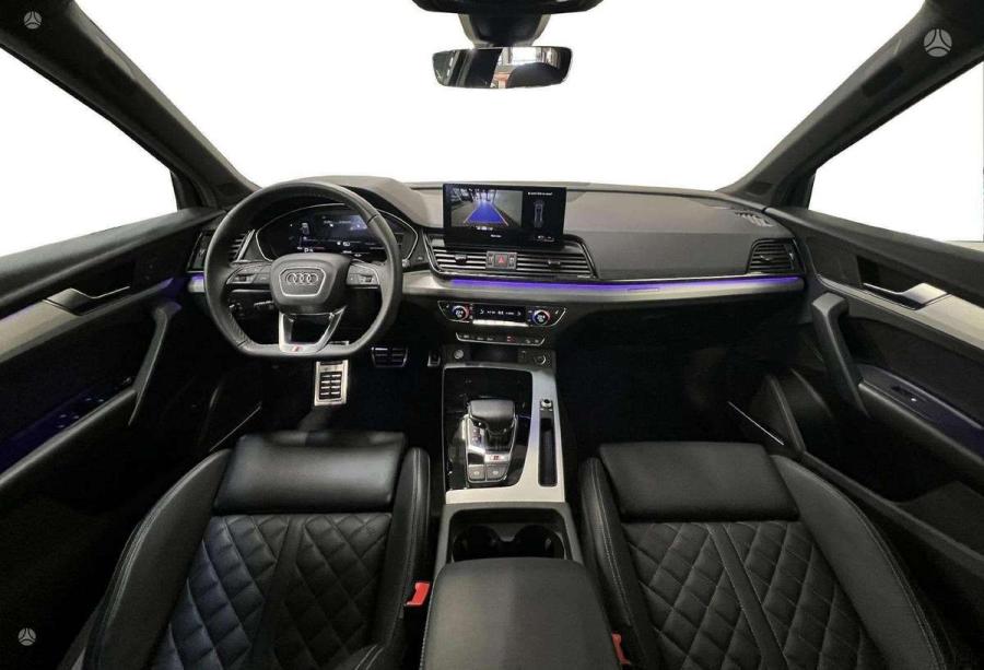 Grey Audi SQ5 2023 in Kaunas, with an engine capacity of 2.97 L and mileage of 39 thousand km for 42900 €, photo 9 on AUTOMOTO.COM.LV