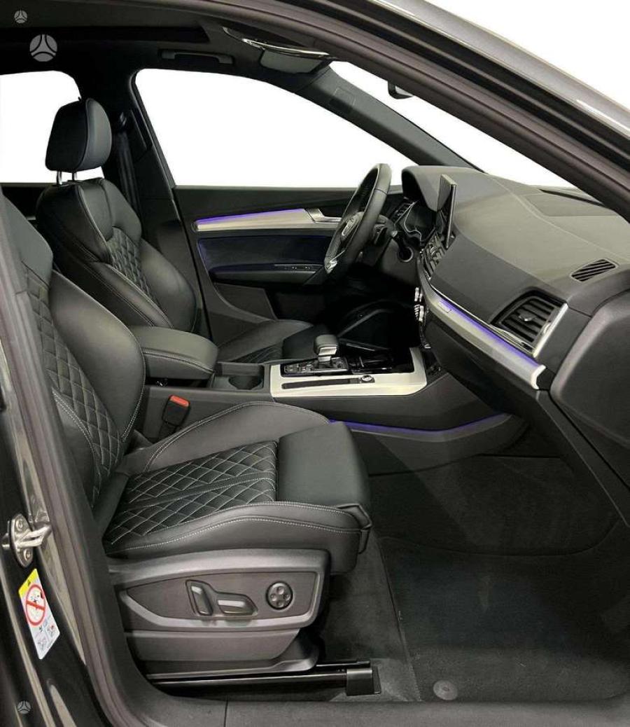 Grey Audi SQ5 2023 in Kaunas, with an engine capacity of 2.97 L and mileage of 39 thousand km for 42900 €, photo 10 on AUTOMOTO.COM.LV