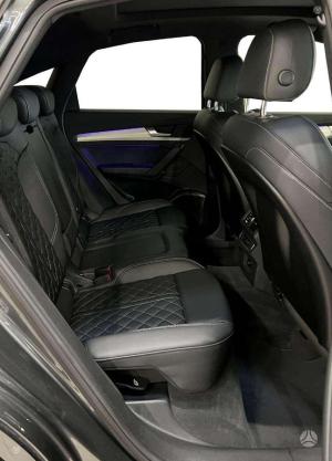 Grey Audi SQ5 2023 in Kaunas, with an engine capacity of 2.97 L and mileage of 39 thousand km for 42900 €, photo 11 on AUTOMOTO.COM.LV