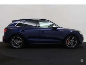 Violet Audi SQ5 2018 in Jelgava, with an engine capacity of 3.00 L and mileage of 180 thousand km for 29700 €, photo 2 on AUTOMOTO.COM.LV