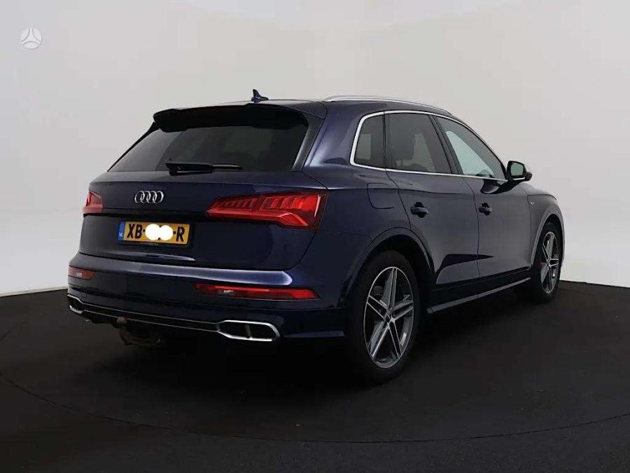Violet Audi SQ5 2018 in Jelgava, with an engine capacity of 3.00 L and mileage of 180 thousand km for 29700 €, photo 3 on AUTOMOTO.COM.LV