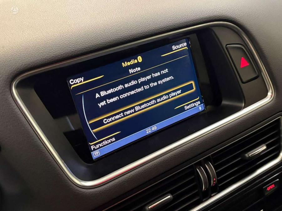 Balts Audi SQ5 2014 Marijampole, ar dzinēja tilpumu 2.97 L un nobraukumu 282 tūkst. km par 13500 €, foto 7 vietnē AUTOMOTO.COM.LV