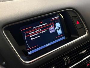 Balts Audi SQ5 2014 Marijampole, ar dzinēja tilpumu 2.97 L un nobraukumu 282 tūkst. km par 13500 €, foto 9 vietnē AUTOMOTO.COM.LV