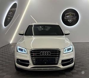 Balts Audi SQ5 2014 Marijampole, ar dzinēja tilpumu 2.97 L un nobraukumu 282 tūkst. km par 13500 €, foto 12 vietnē AUTOMOTO.COM.LV