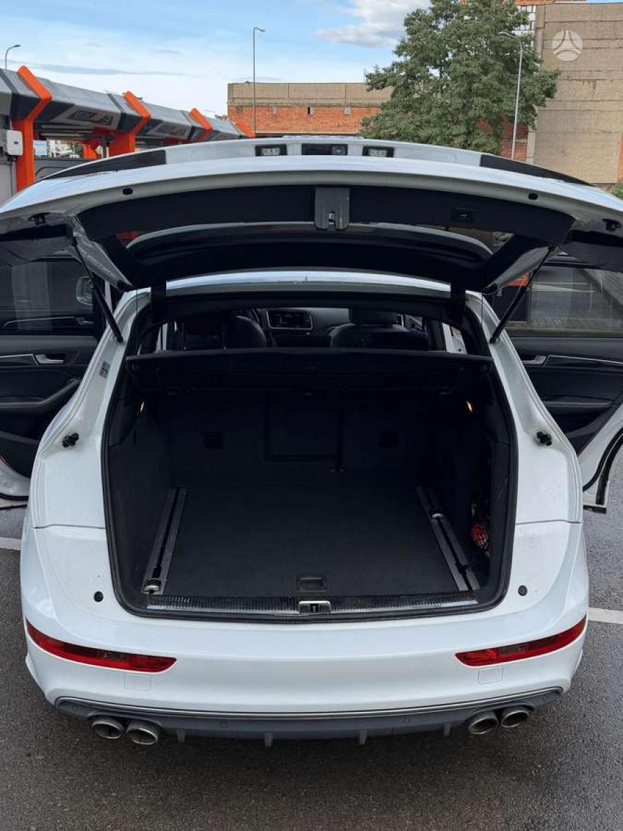 White Audi SQ5 2014 in Kaunas, with an engine capacity of 2.97 L and mileage of 266 thousand km for 14450 €, photo 5 on AUTOMOTO.COM.LV