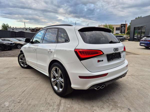 White Audi SQ5 2015 in Utena, with an engine capacity of 2.97 L and mileage of 253 thousand km for 13990 €, photo 4 on AUTOMOTO.COM.LV