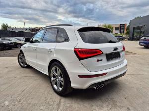 White Audi SQ5 2015 in Utena, with an engine capacity of 2.97 L and mileage of 253 thousand km for 13990 €, photo 5 on AUTOMOTO.COM.LV