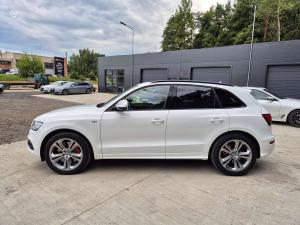 White Audi SQ5 2015 in Utena, with an engine capacity of 2.97 L and mileage of 253 thousand km for 13990 €, photo 6 on AUTOMOTO.COM.LV
