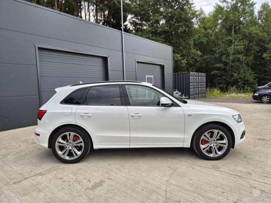 White Audi SQ5 2015 in Utena, with an engine capacity of 2.97 L and mileage of 253 thousand km for 13990 €, photo 7 on AUTOMOTO.COM.LV