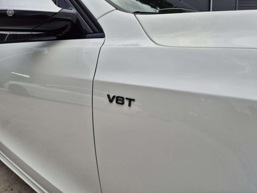 White Audi SQ5 2015 in Utena, with an engine capacity of 2.97 L and mileage of 253 thousand km for 13990 €, photo 11 on AUTOMOTO.COM.LV