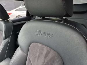 White Audi SQ5 2015 in Utena, with an engine capacity of 2.97 L and mileage of 253 thousand km for 13990 €, photo 20 on AUTOMOTO.COM.LV