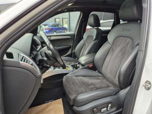 White Audi SQ5 2015 in Utena, with an engine capacity of 2.97 L and mileage of 253 thousand km for 13990 €, photo 21 on AUTOMOTO.COM.LV