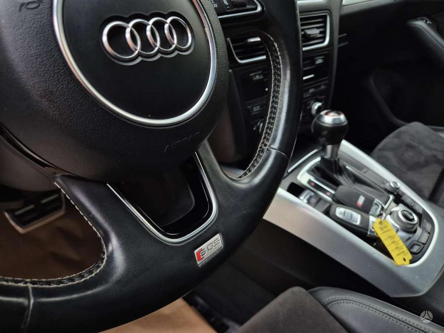 White Audi SQ5 2015 in Utena, with an engine capacity of 2.97 L and mileage of 253 thousand km for 13990 €, photo 26 on AUTOMOTO.COM.LV
