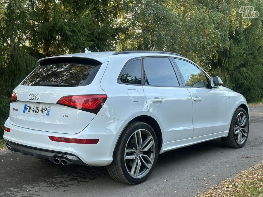 Balts Audi SQ5 2015 Šalčininkai, ar dzinēja tilpumu 3.00 L un nobraukumu 266 tūkst. km par 14200 €, foto 5 vietnē AUTOMOTO.COM.LV