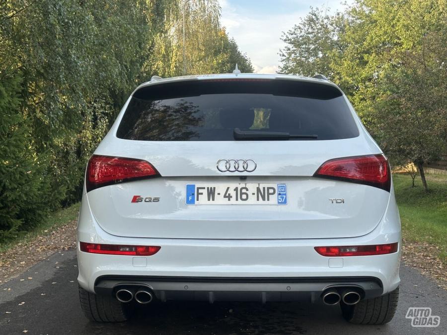 Balts Audi SQ5 2015 Šalčininkai, ar dzinēja tilpumu 3.00 L un nobraukumu 266 tūkst. km par 14200 €, foto 6 vietnē AUTOMOTO.COM.LV