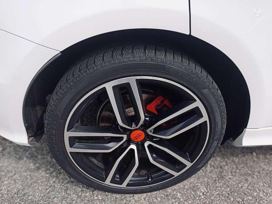 Balts Audi SQ5 2016 Utena, ar dzinēja tilpumu 2.97 L un nobraukumu 217 tūkst. km par 14950 €, foto 24 vietnē AUTOMOTO.COM.LV