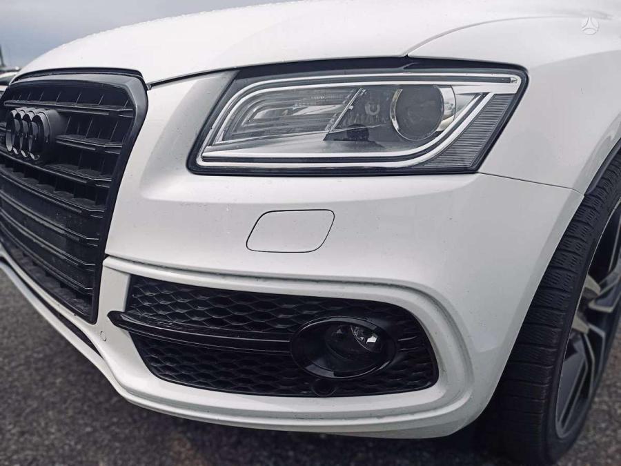 Balts Audi SQ5 2016 Utena, ar dzinēja tilpumu 2.97 L un nobraukumu 217 tūkst. km par 14950 €, foto 25 vietnē AUTOMOTO.COM.LV