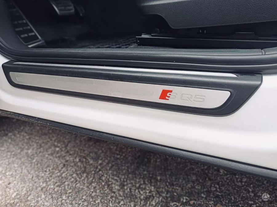 Balts Audi SQ5 2016 Utena, ar dzinēja tilpumu 2.97 L un nobraukumu 217 tūkst. km par 14950 €, foto 33 vietnē AUTOMOTO.COM.LV