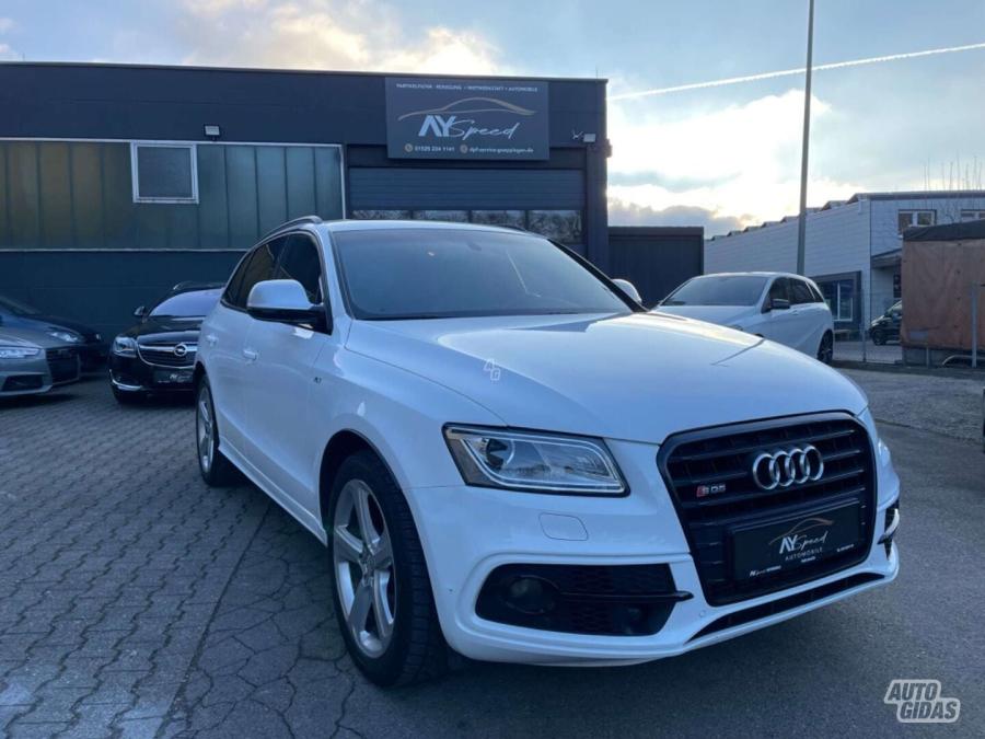 Balts Audi SQ5 2017 Kauņa, ar dzinēja tilpumu 3.00 L un nobraukumu 89 tūkst. km par 30330 €, foto 1 vietnē AUTOMOTO.COM.LV