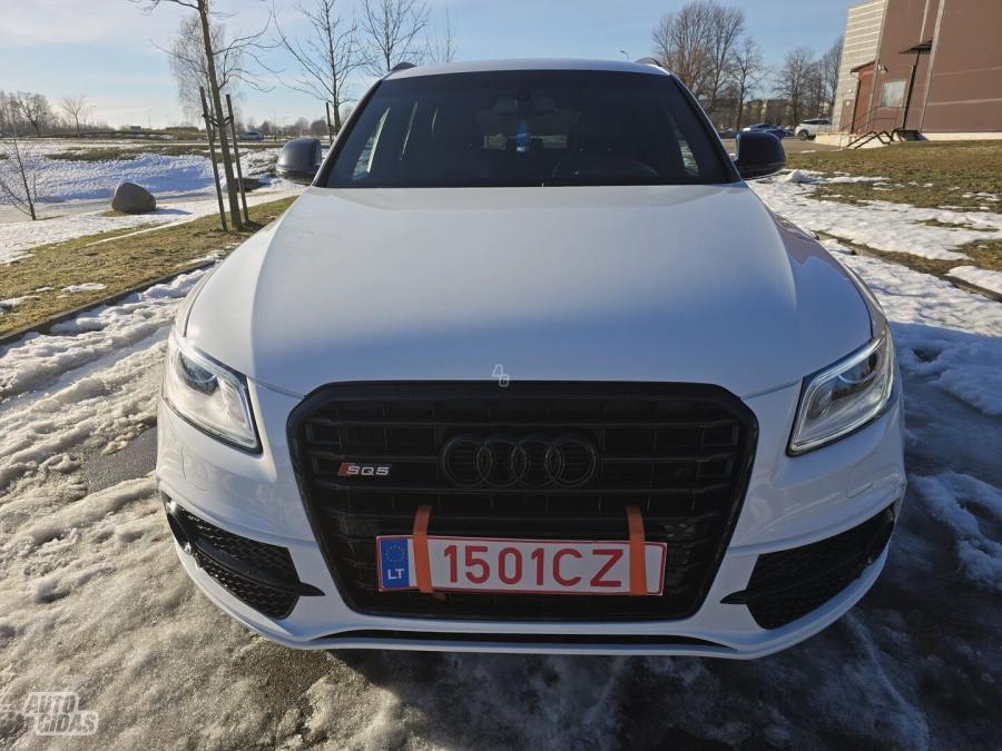White Audi SQ5 2017 in Mazeikiai, with an engine capacity of 3.00 L and mileage of 257 thousand km for 13900 €, photo 2 on AUTOMOTO.COM.LV
