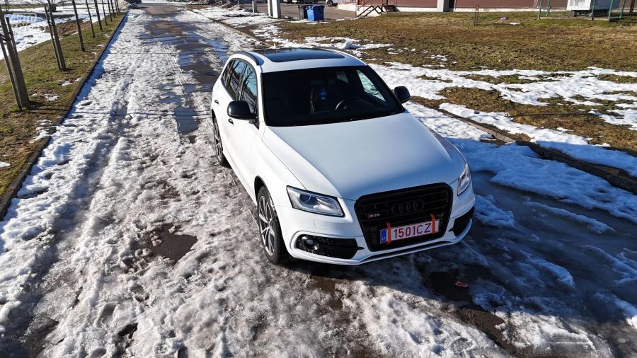 White Audi SQ5 2017 in Mazeikiai, with an engine capacity of 3.00 L and mileage of 257 thousand km for 13900 €, photo 24 on AUTOMOTO.COM.LV