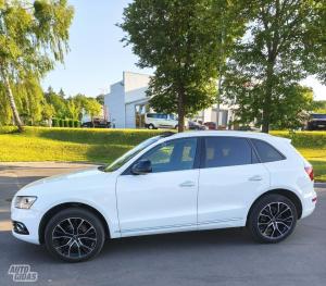 Balts Audi SQ5 2017 Alīta, ar dzinēja tilpumu 2.00 L un nobraukumu 63 tūkst. km par 14500 €, foto 10 vietnē AUTOMOTO.COM.LV