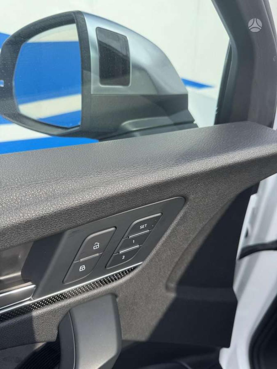 White Audi SQ5 2018 in Kaunas, with an engine capacity of 3.00 L and mileage of 242 thousand km for 23000 €, photo 13 on AUTOMOTO.COM.LV