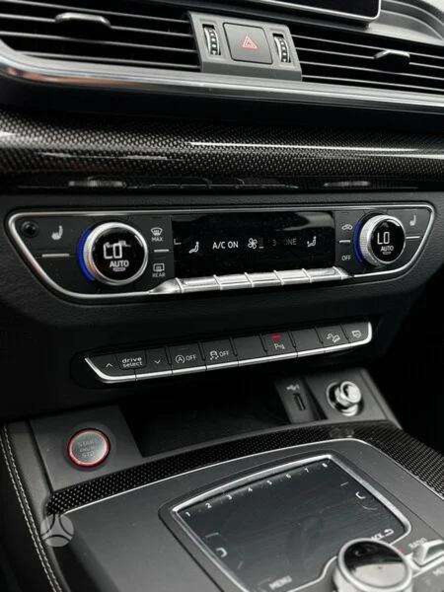 White Audi SQ5 2018 in Klaipeda, with an engine capacity of 3.00 L and mileage of 113 thousand km for 27500 €, photo 21 on AUTOMOTO.COM.LV
