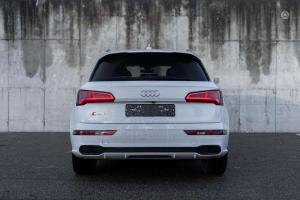 Balts Audi SQ5 2020 Viļņa, ar dzinēja tilpumu 3.00 L un nobraukumu 135 tūkst. km par 26999 €, foto 6 vietnē AUTOMOTO.COM.LV