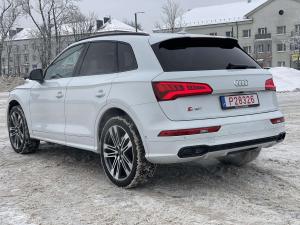 White Audi SQ5 2020 in Kaunas, with an engine capacity of 3.00 L and mileage of 99 thousand km for 34500 €, photo 5 on AUTOMOTO.COM.LV