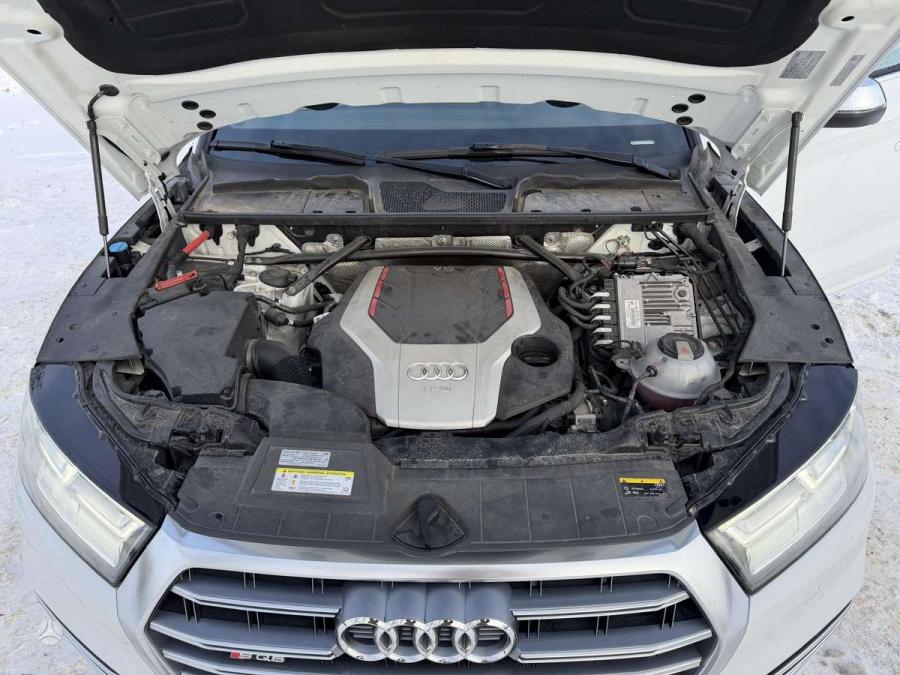 White Audi SQ5 2020 in Plunge, with an engine capacity of 3.00 L and mileage of 89 thousand km for 26555 €, photo 14 on AUTOMOTO.COM.LV