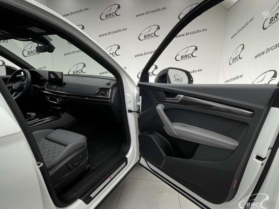 White Audi SQ5 2022 in Vilnius, with an engine capacity of 3.00 L and mileage of 14 thousand km for 35900 €, photo 9 on AUTOMOTO.COM.LV