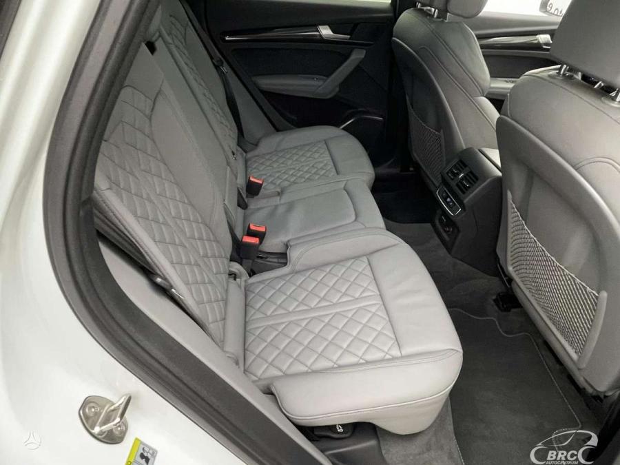White Audi SQ5 2022 in Vilnius, with an engine capacity of 3.00 L and mileage of 14 thousand km for 35900 €, photo 12 on AUTOMOTO.COM.LV