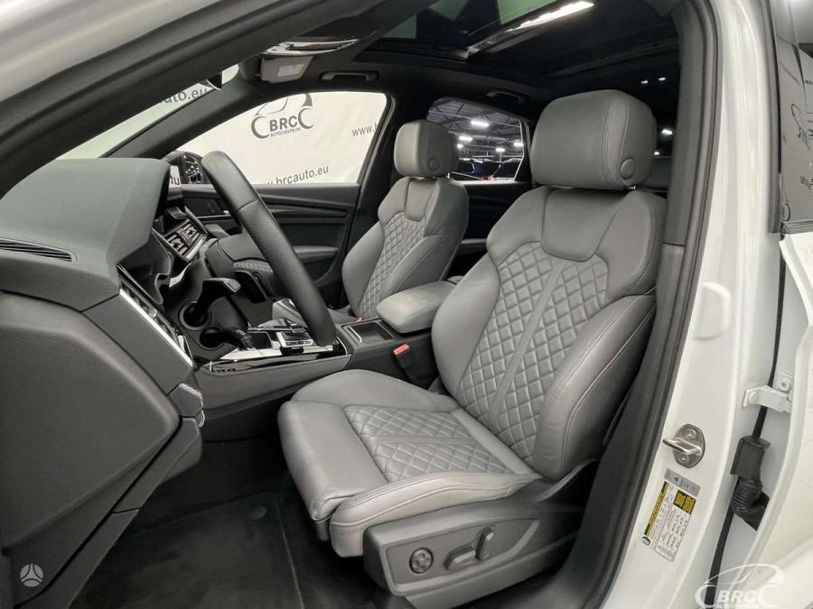 White Audi SQ5 2022 in Vilnius, with an engine capacity of 3.00 L and mileage of 14 thousand km for 35900 €, photo 25 on AUTOMOTO.COM.LV