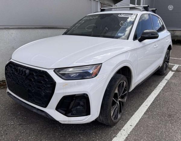 White Audi SQ5 2024 in Kaunas, with an engine capacity of 0.00 L and mileage of 46 thousand km for 25900 €, photo 1 on AUTOMOTO.COM.LV