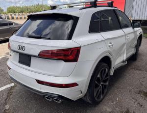 White Audi SQ5 2024 in Kaunas, with an engine capacity of 0.00 L and mileage of 46 thousand km for 25900 €, photo 6 on AUTOMOTO.COM.LV