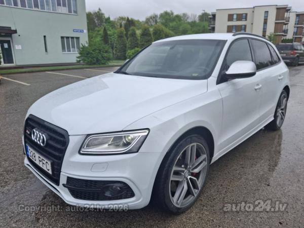 Balts Audi SQ5 2017 Tallina, ar dzinēja tilpumu 3.00 L un nobraukumu 190 tūkst. km par 19500 €, foto  vietnē AUTOMOTO.COM.LV