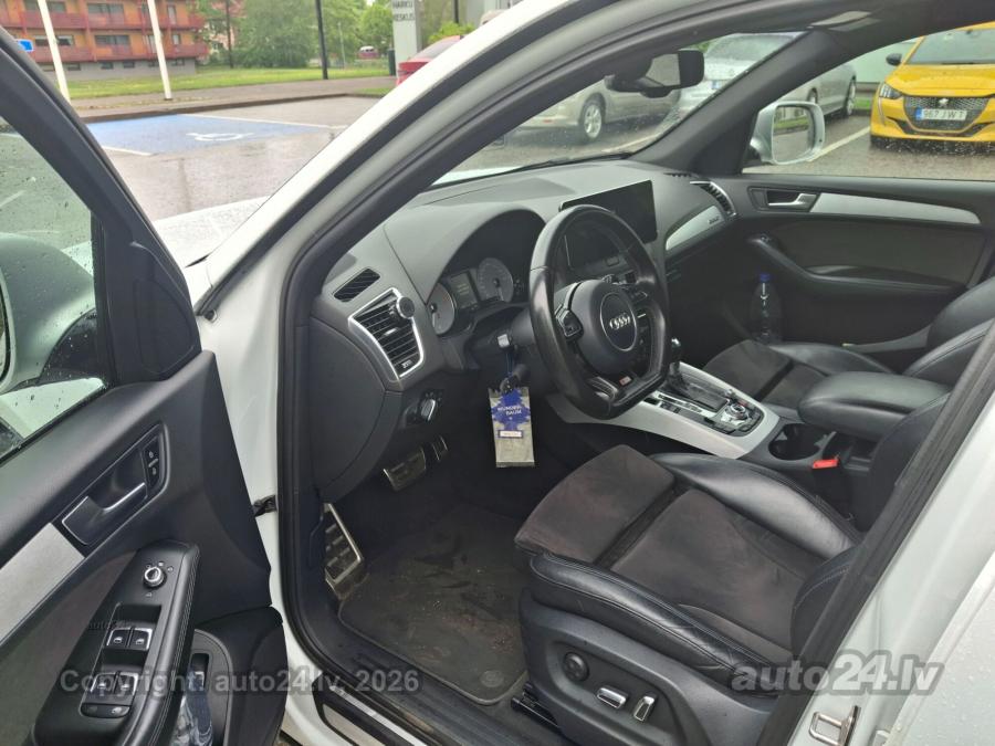 White Audi SQ5 2017 in Tallinn, with an engine capacity of 3.00 L and mileage of 190 thousand km for 19500 €, photo 8 on AUTOMOTO.COM.LV