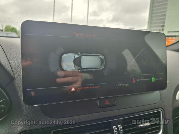 Balts Audi SQ5 2017 Tallina, ar dzinēja tilpumu 3.00 L un nobraukumu 190 tūkst. km par 19500 €, foto 10 vietnē AUTOMOTO.COM.LV