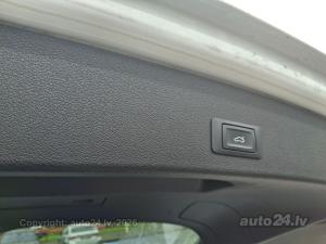 White Audi SQ5 2017 in Tallinn, with an engine capacity of 3.00 L and mileage of 190 thousand km for 19500 €, photo 14 on AUTOMOTO.COM.LV