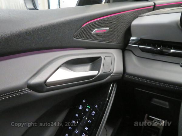 Ауди SQ6 e-tron 2025 в Таллин на AUTOMOTO.COM.LV Синий Ауди SQ6 e-tron 2025 в Таллин, объемом двигателя 0.00 л и пробегом 1 тыс. км за 75000 €, фото 10 на AUTOMOTO.COM.LV