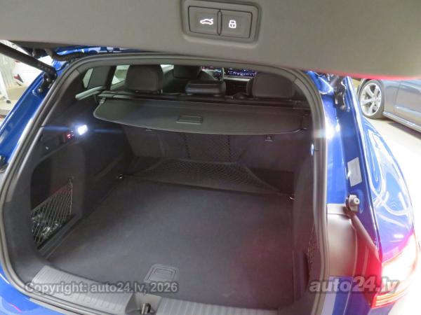 Ауди SQ6 e-tron 2025 в Таллин на AUTOMOTO.COM.LV Синий Ауди SQ6 e-tron 2025 в Таллин, объемом двигателя 0.00 л и пробегом 1 тыс. км за 75000 €, фото 11 на AUTOMOTO.COM.LV