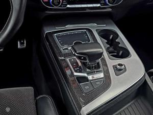 Black Audi SQ7 2017 in Siauliai, with an engine capacity of 3.96 L and mileage of 320 thousand km for 25500 €, photo 34 on AUTOMOTO.COM.LV