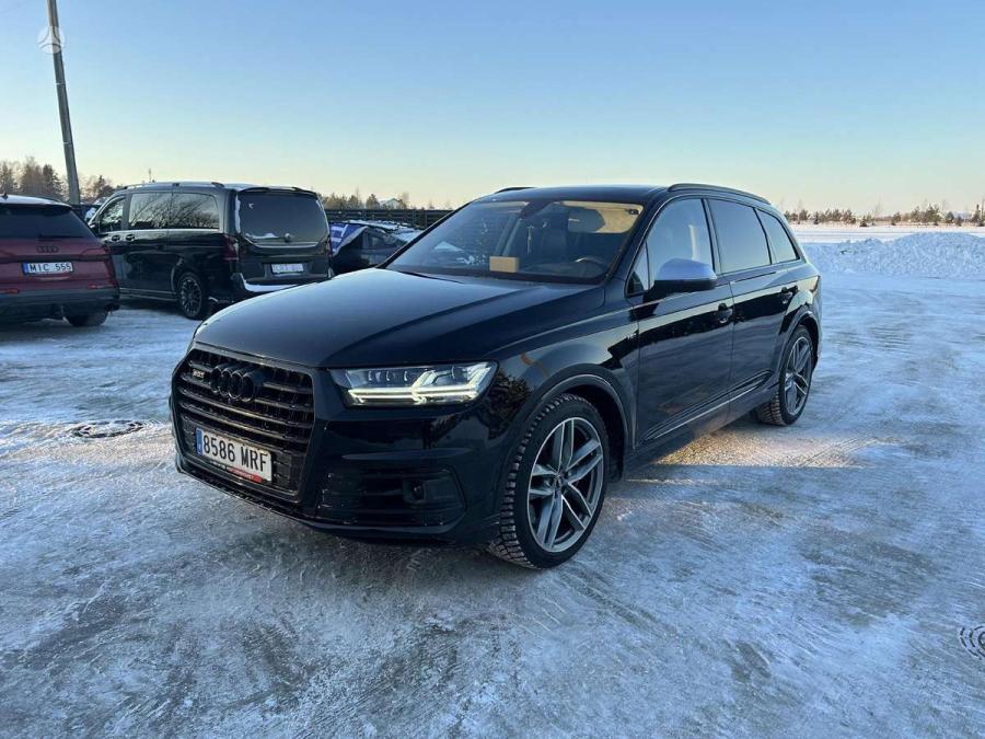 Melns Audi SQ7 2018 Panevēža, ar dzinēja tilpumu 3.96 L un nobraukumu 87 tūkst. km par 37500 €, foto 1 vietnē AUTOMOTO.COM.LV
