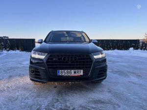 Melns Audi SQ7 2018 Panevēža, ar dzinēja tilpumu 3.96 L un nobraukumu 87 tūkst. km par 37500 €, foto 2 vietnē AUTOMOTO.COM.LV