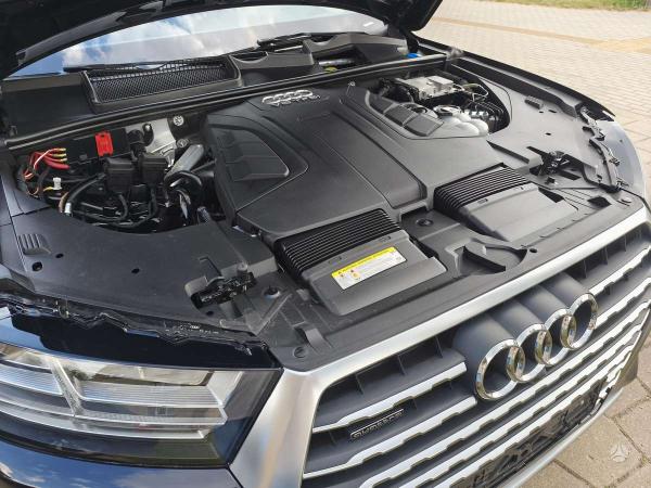 Melns Audi SQ7 2018 Šauļi, ar dzinēja tilpumu 3.00 L un nobraukumu 186 tūkst. km par 22900 €, foto 1 vietnē AUTOMOTO.COM.LV