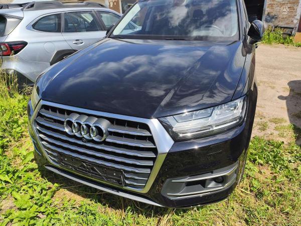 Melns Audi SQ7 2018 Šauļi, ar dzinēja tilpumu 3.00 L un nobraukumu 186 tūkst. km par 22900 €, foto 10 vietnē AUTOMOTO.COM.LV