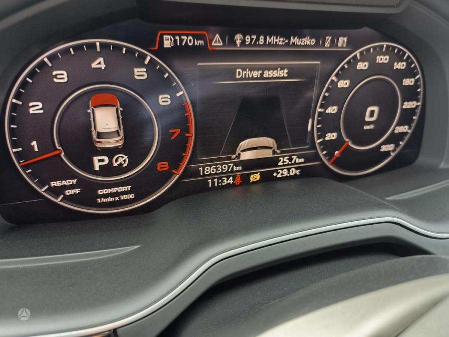Melns Audi SQ7 2018 Šauļi, ar dzinēja tilpumu 3.00 L un nobraukumu 186 tūkst. km par 22900 €, foto 14 vietnē AUTOMOTO.COM.LV