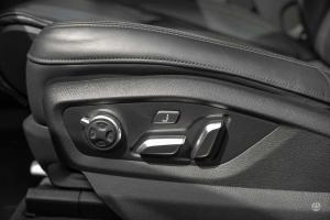 Melns Audi SQ7 2018 Viļņa, ar dzinēja tilpumu 3.96 L un nobraukumu 203 tūkst. km par 37999 €, foto 14 vietnē AUTOMOTO.COM.LV