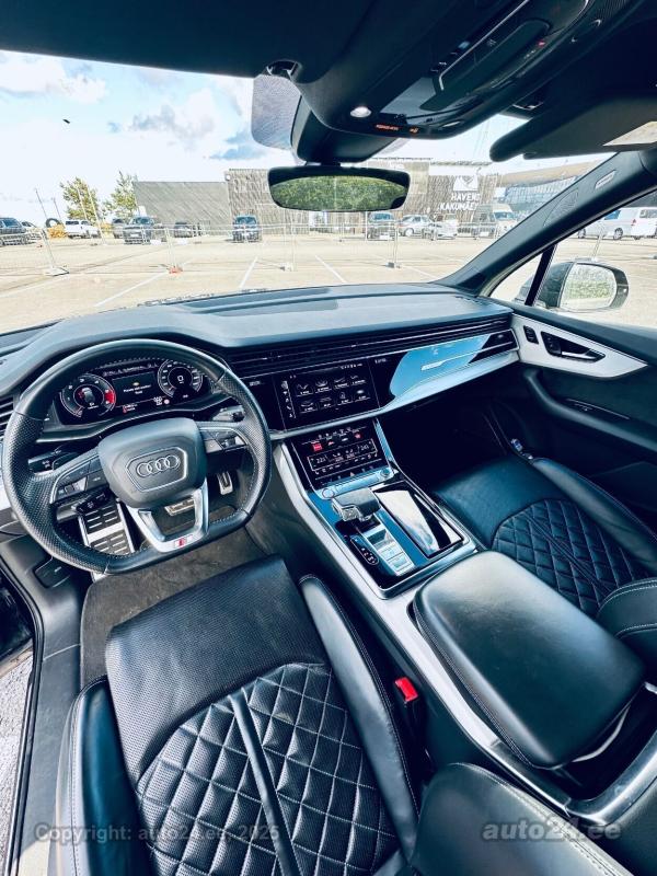 Black Audi SQ7 2020 in Tallinn, with an engine capacity of 4.00 L and mileage of 135 thousand km for 67400 €, photo 11 on AUTOMOTO.COM.LV